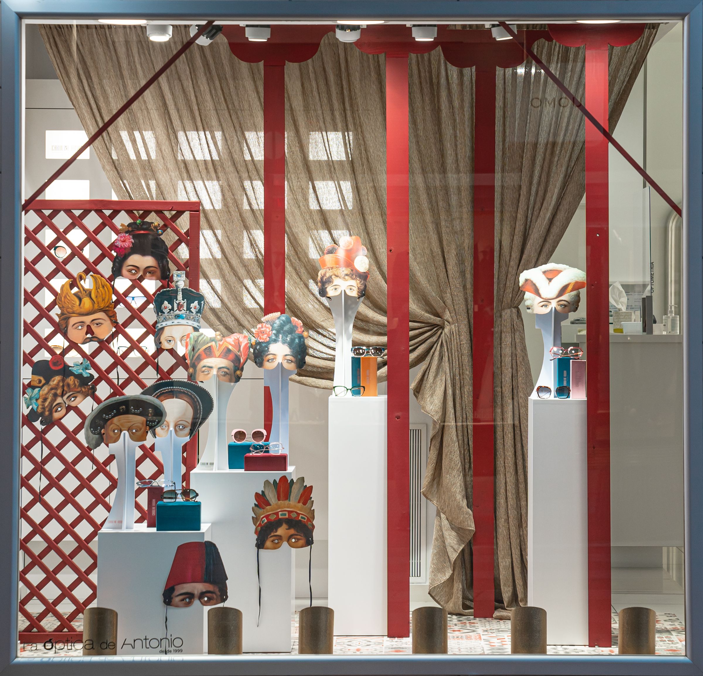 ALMAGRO: escaparate de Feria 2021 - La Óptica de Antonio